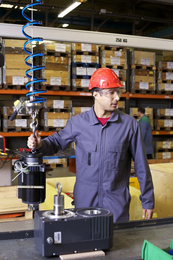 Workstation Lifting Systems (WLS) from Konecranes offer solutions for a ...